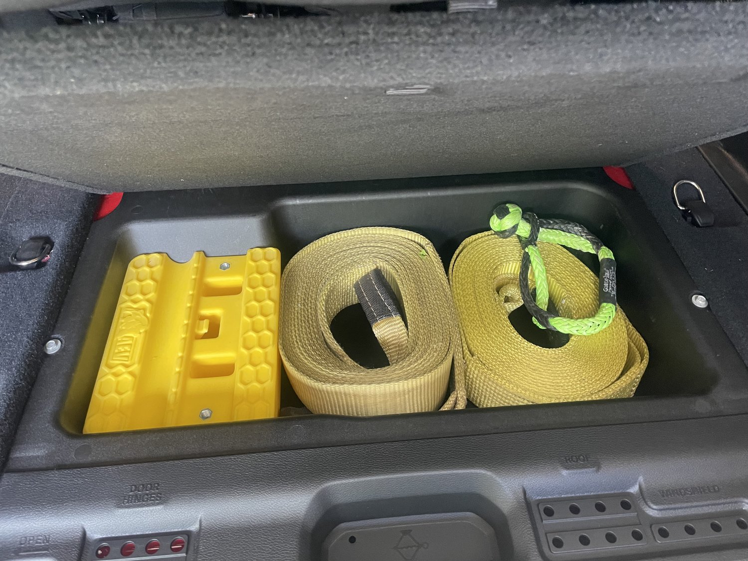 AEV 40306093AA Jack Base for 18-20 Jeep Wrangler JL | Quadratec